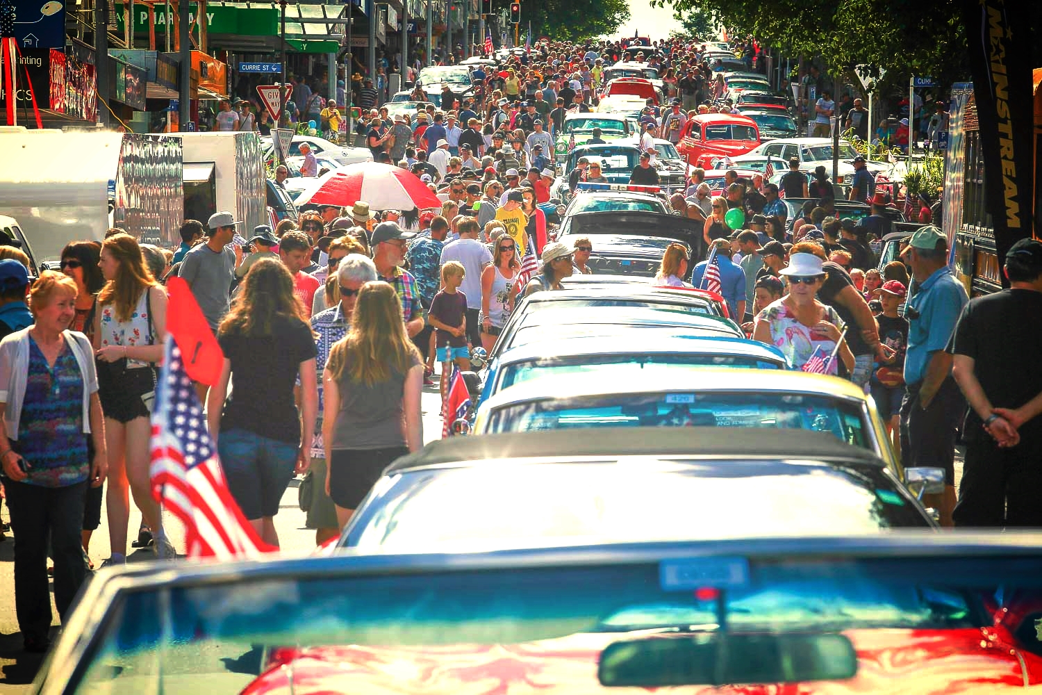 Americarna going full throttle! | New Zealand Classic Car