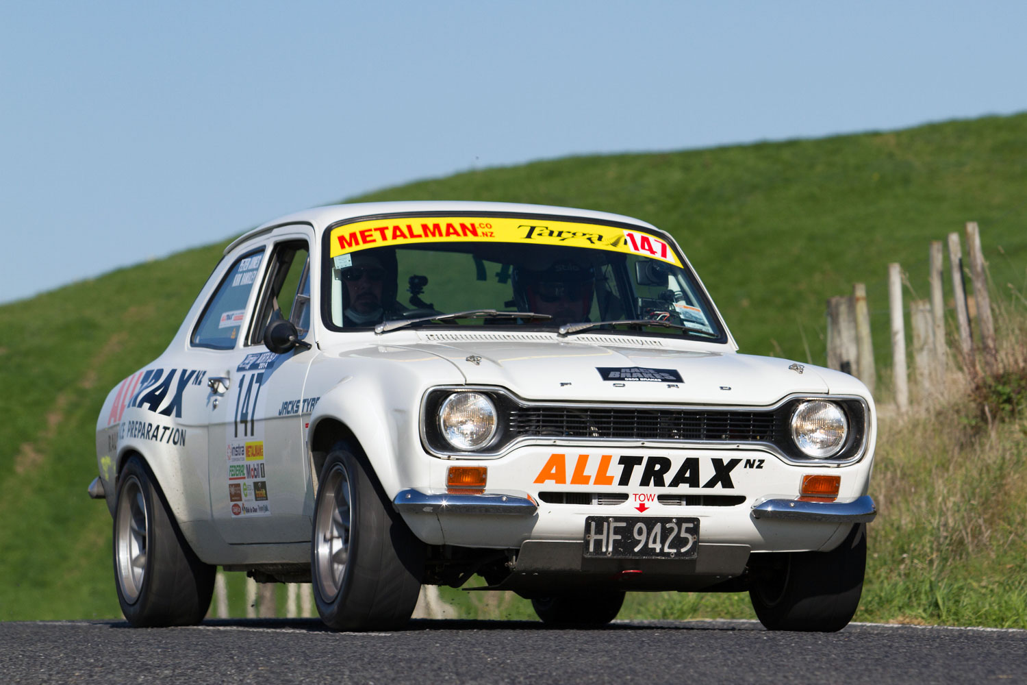 Get your Targa New Zealand 2016 programme now! | New Zealand Classic Car